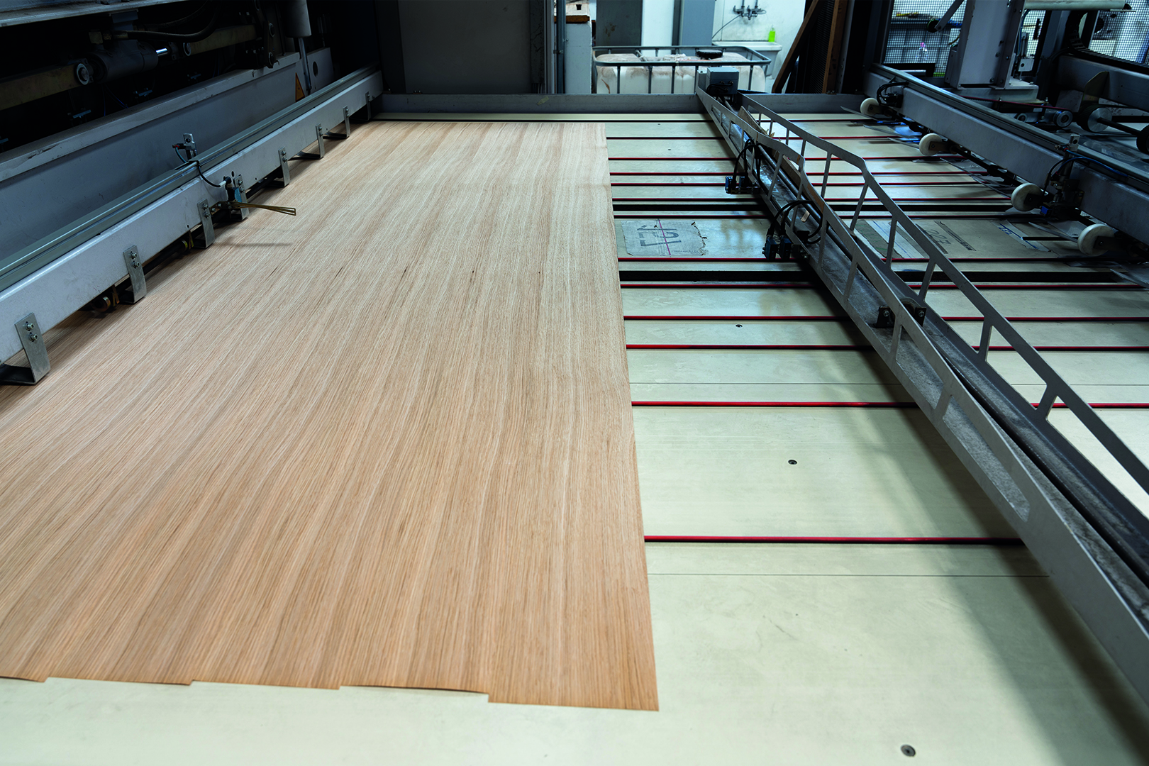Veneer splicing | Nord Compensati Spa